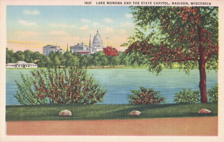 Free Printable Vintage Wisconsin State Capitol Postcards • Rose Clearfield